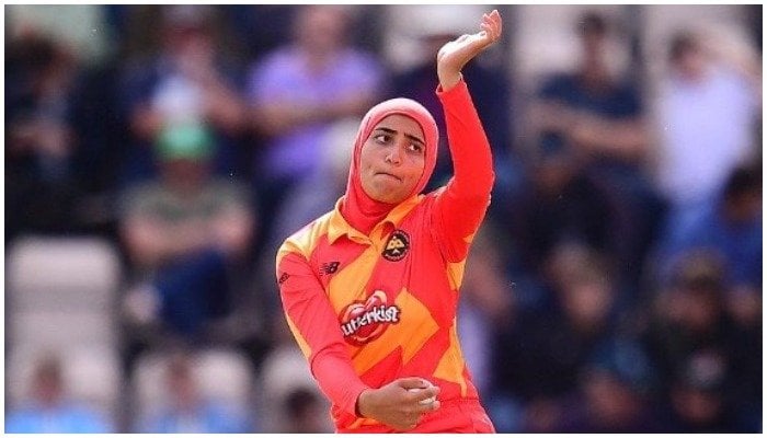 Dream big: Britain's first hijab-wearing cricketer wants to inspire ...